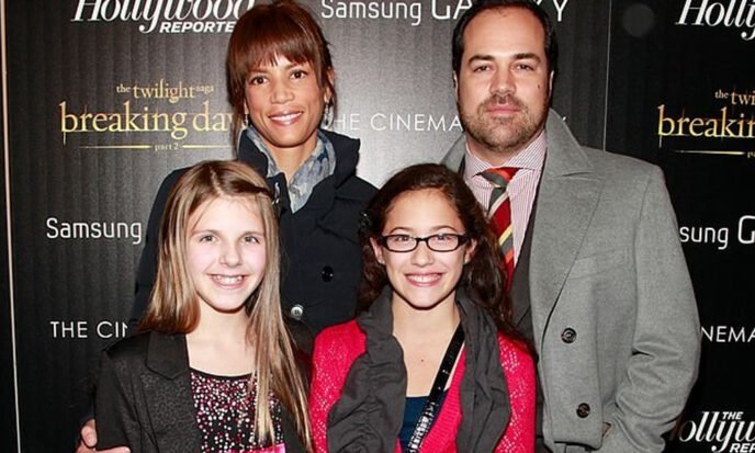 Leila Rose Robb: A Rising Star in Photography and the Legacy of ...