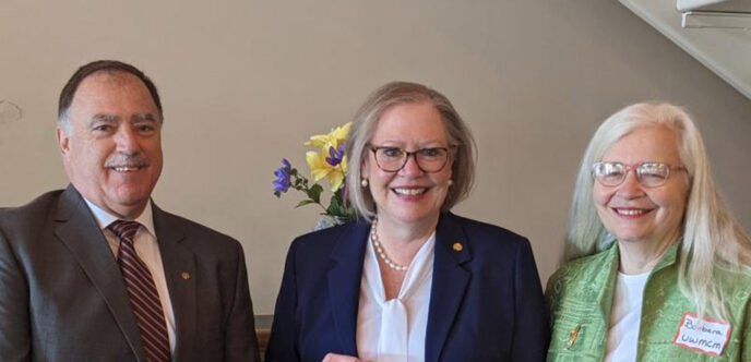 Lois Roden’s Role in the Branch Davidian Sect: A Comprehensive Overview