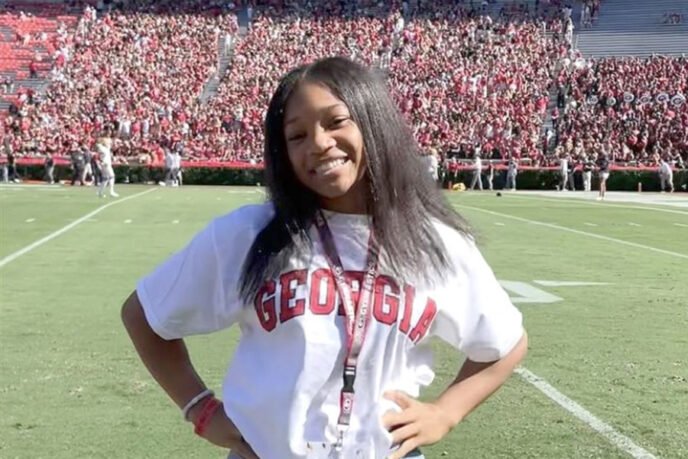Rising with Grace: Harlyn Quinn Tomlin — Gymnast, Daughter, and the ...